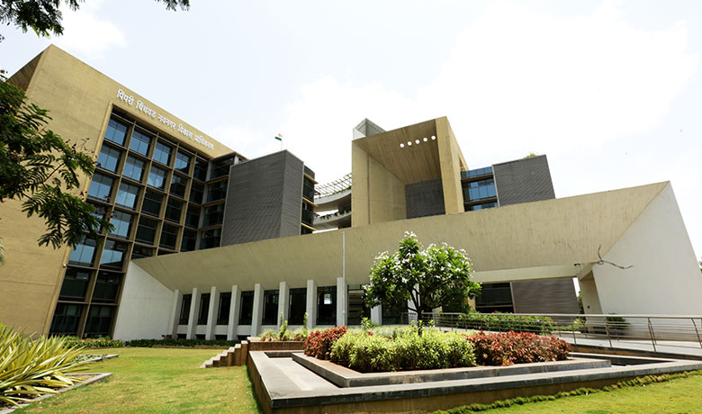 ग्रीन बिल्डिंग मूवमेंट - बढ़ते प्रदूषण के खिलाफ़ और पर्यावरण का दोस्त ...